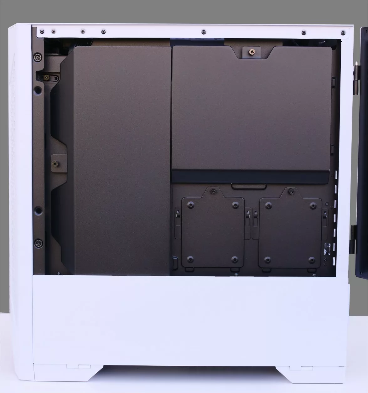 Lian Li Lancool 2 26 Jpg • Pause Hardware