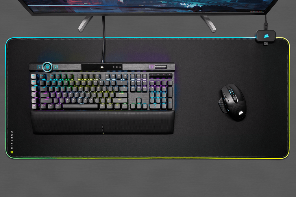 Corsair MM700 RGB : Un Tapis Hors-normes ? • Pause Hardware