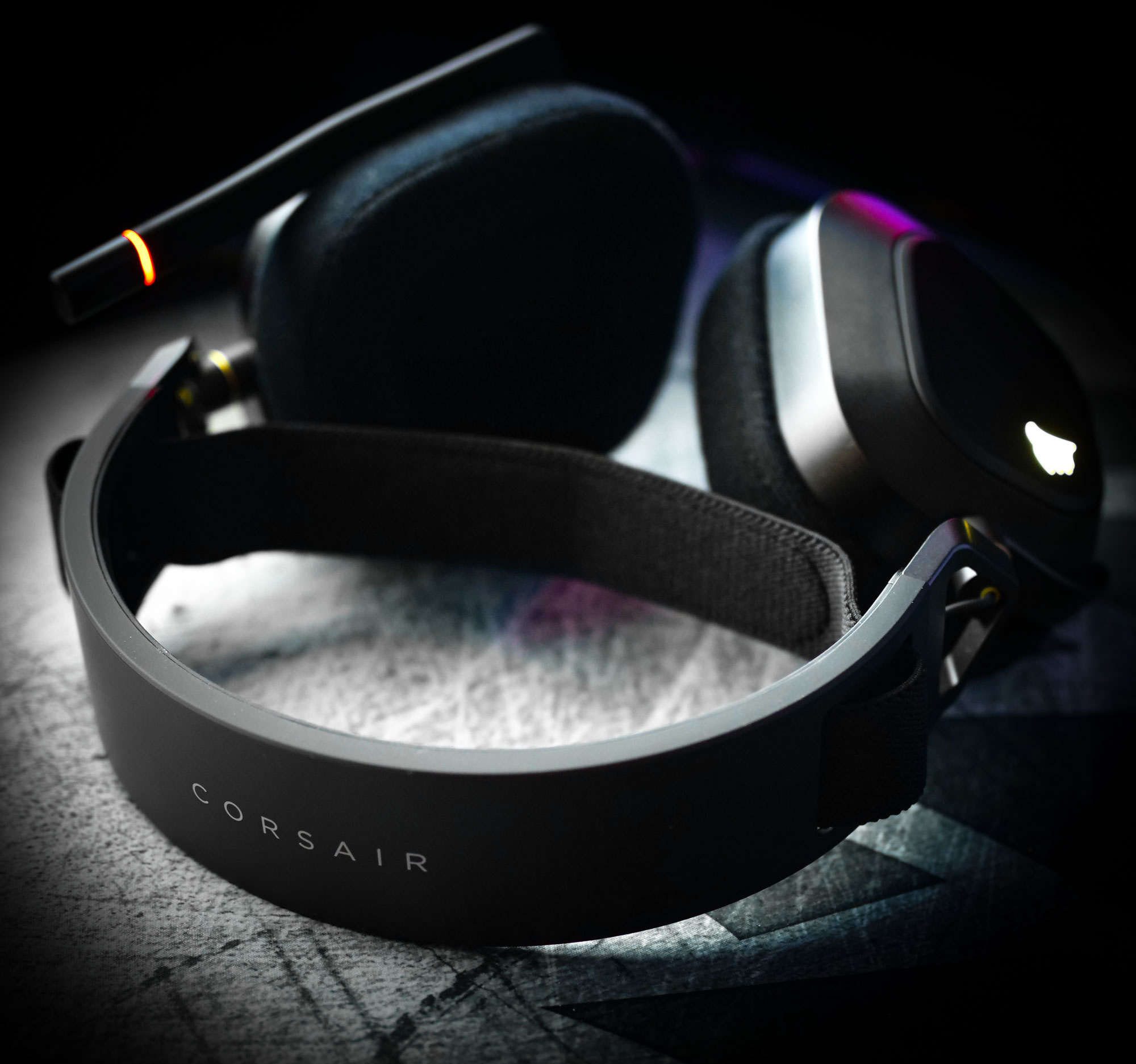 Test du Corsair HS80 RGB Wireless : un must have ? - Pause Hardware