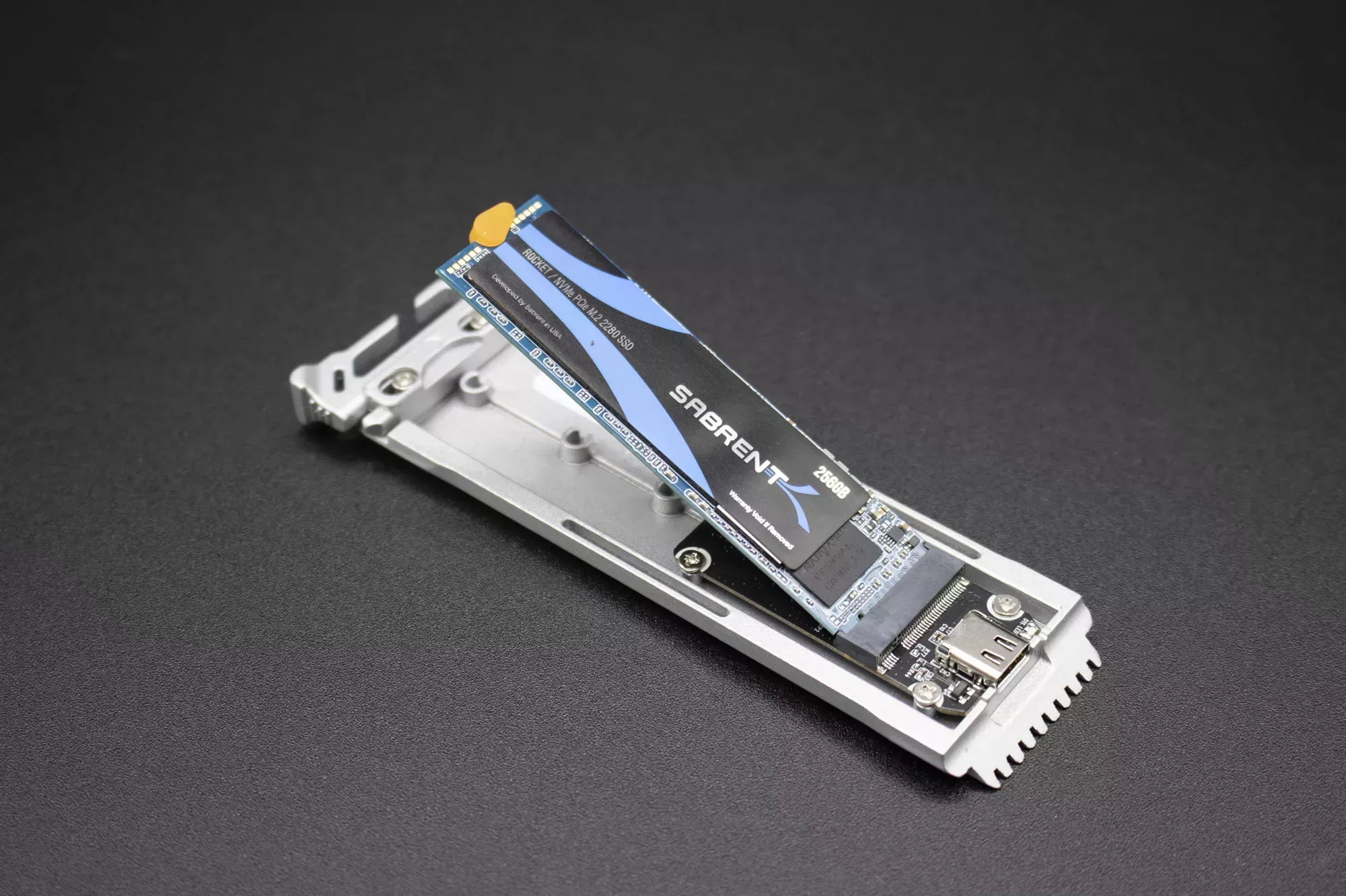 [Test] Oracle Air : Un Boîtier Externe Pour SSD De Cooler Master - Page ...