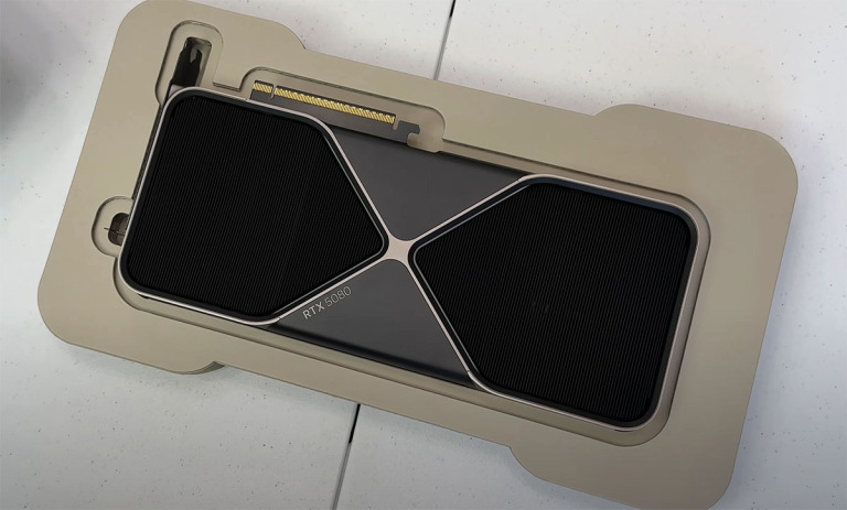 Review De La GeForce RTX 5080 FE : Une Carte En Demi-teinte ? • Pause ...